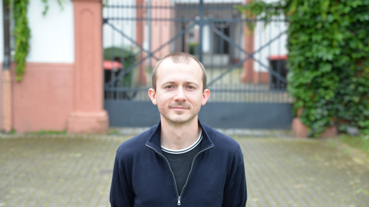 Wir begrüßen Moritz Röger als neuen Mitarbeiter . Zentrum der Antike Trier